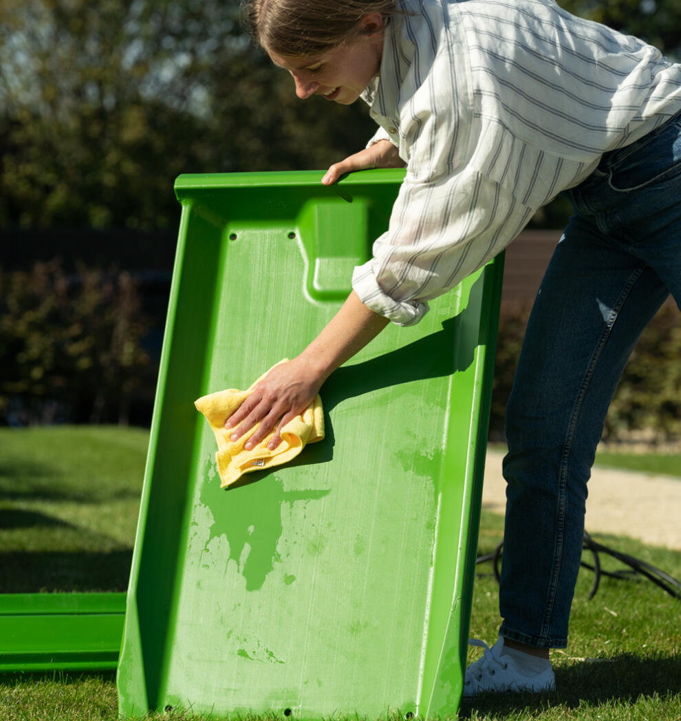 Eglu Pro Extra Large Chicken Coop with Runs | Omlet