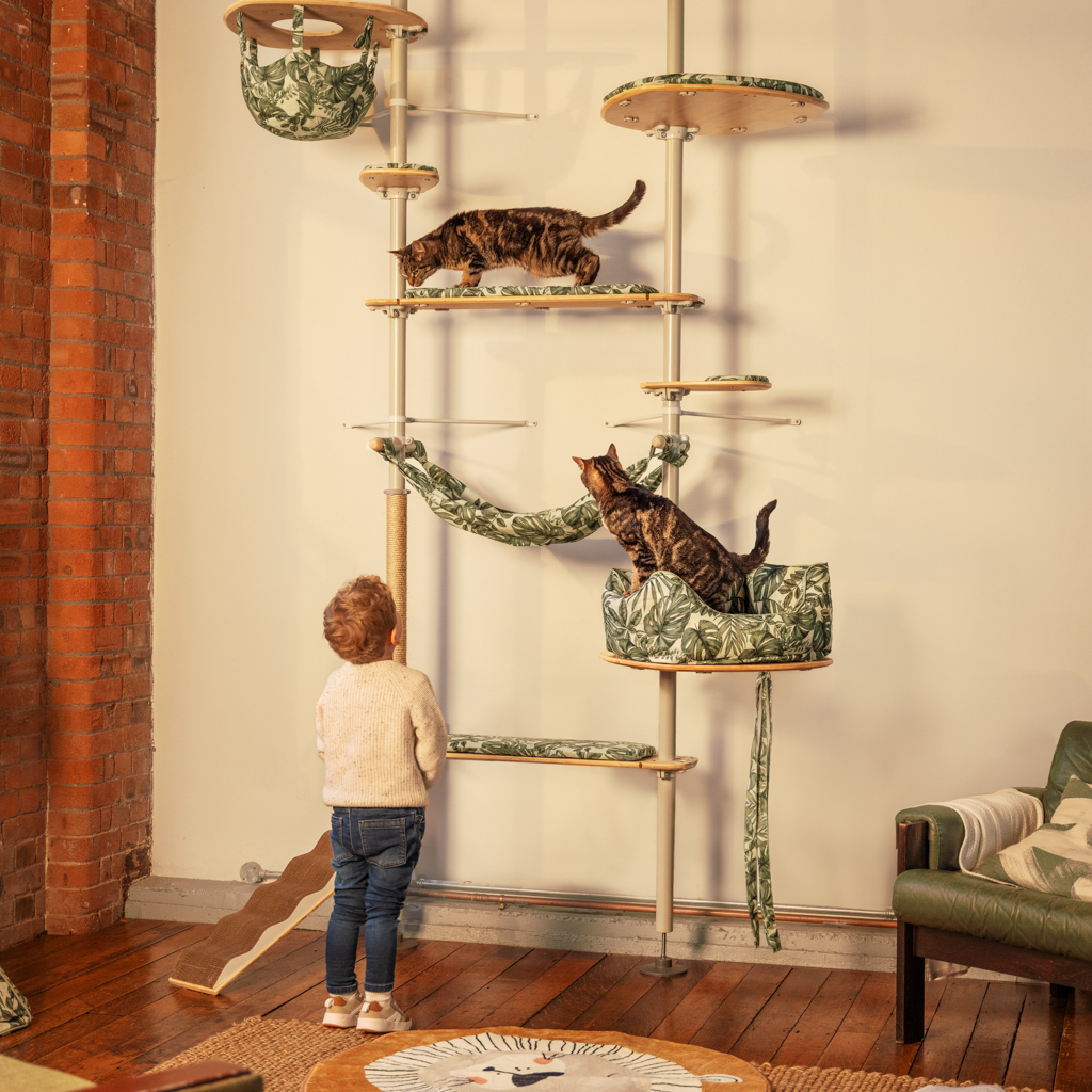 Freestyle Nest Cat Bed - Secret Garden | Omlet